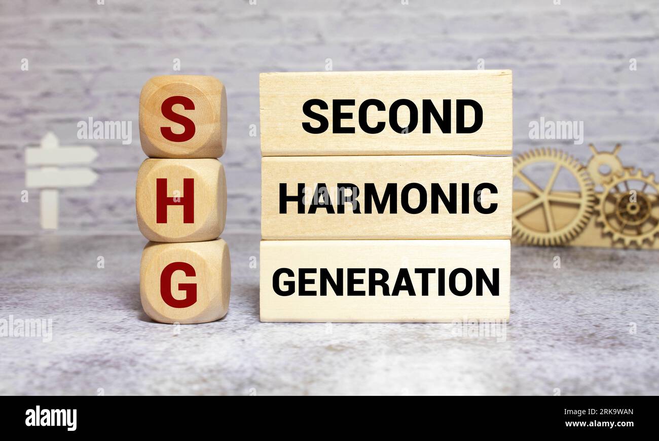 Second harmonic generation hi-res stock photography and images - Alamy