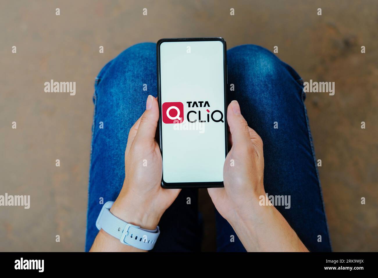 Tata cliq logo hi-res stock photography and images - Alamy