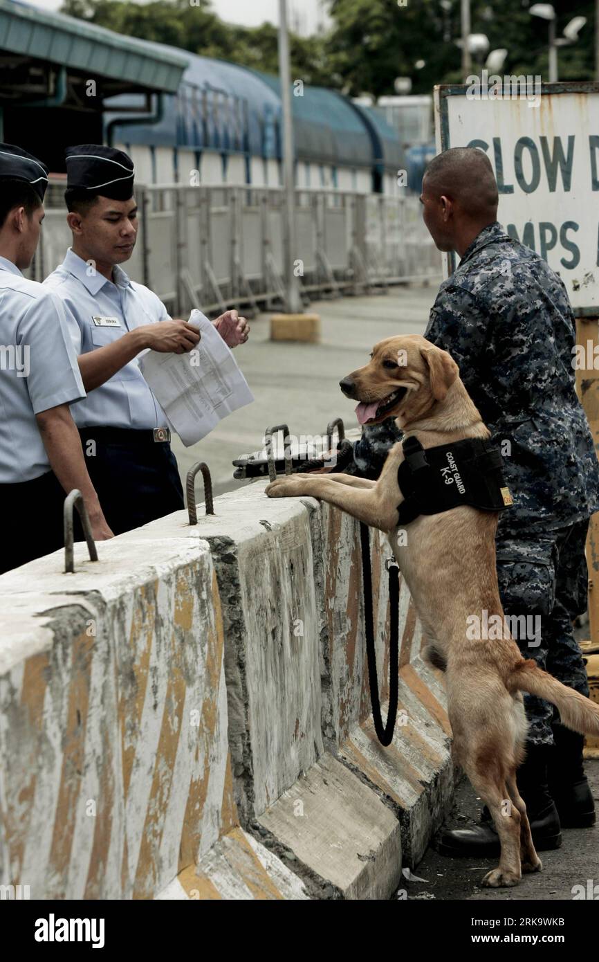 Philippine dogs hi-res stock photography and images - Alamy