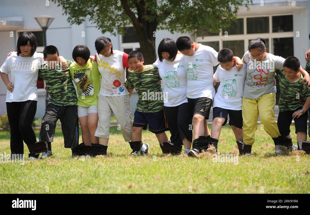 Overweight children camp hi-res stock photography and images - Alamy