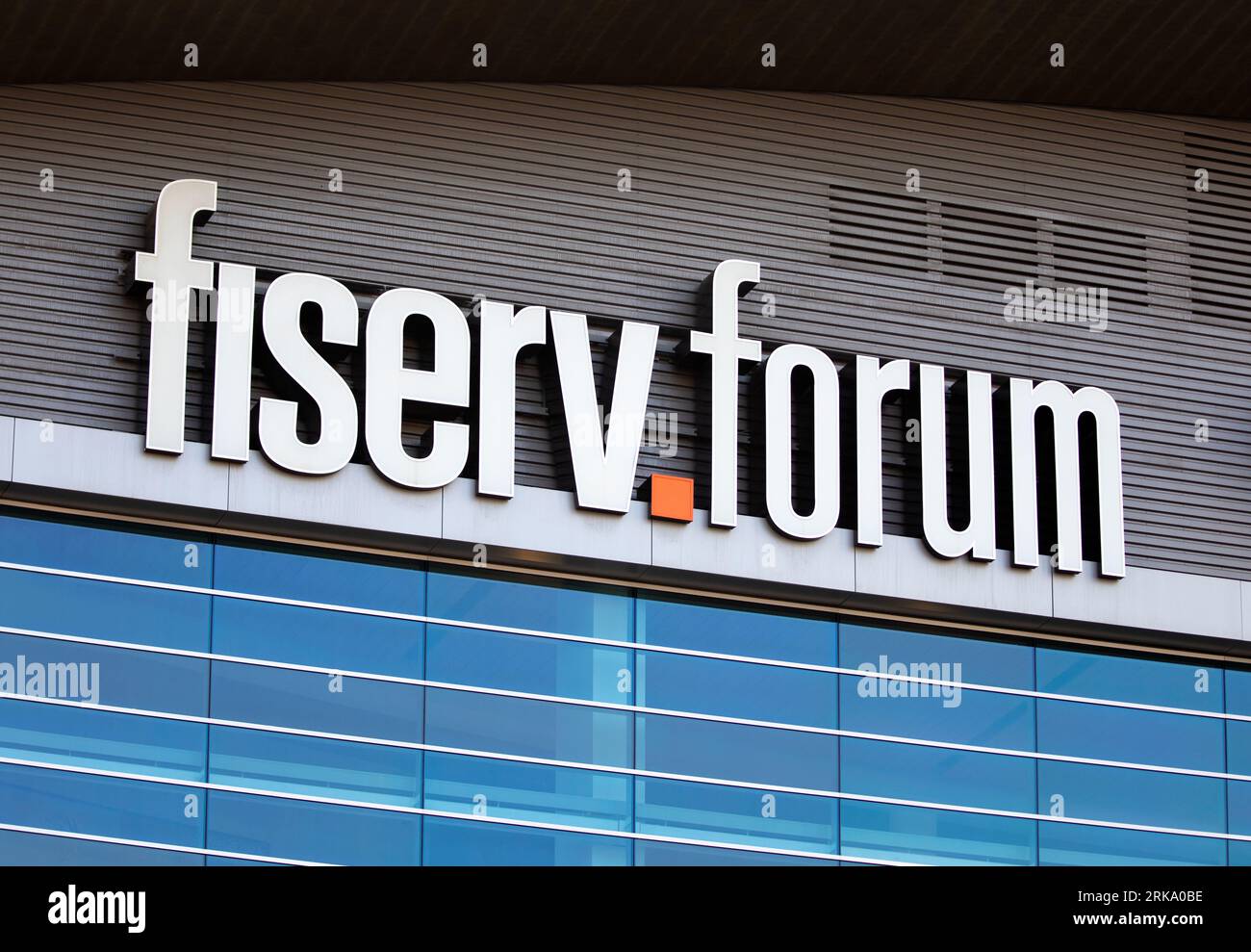 Party 2024 hi-res stock photography and images - Alamy