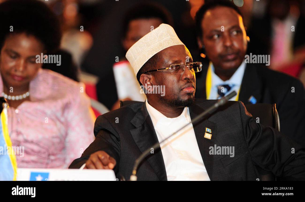 Somali president sheikh sharif sheikh hi-res stock photography and ...