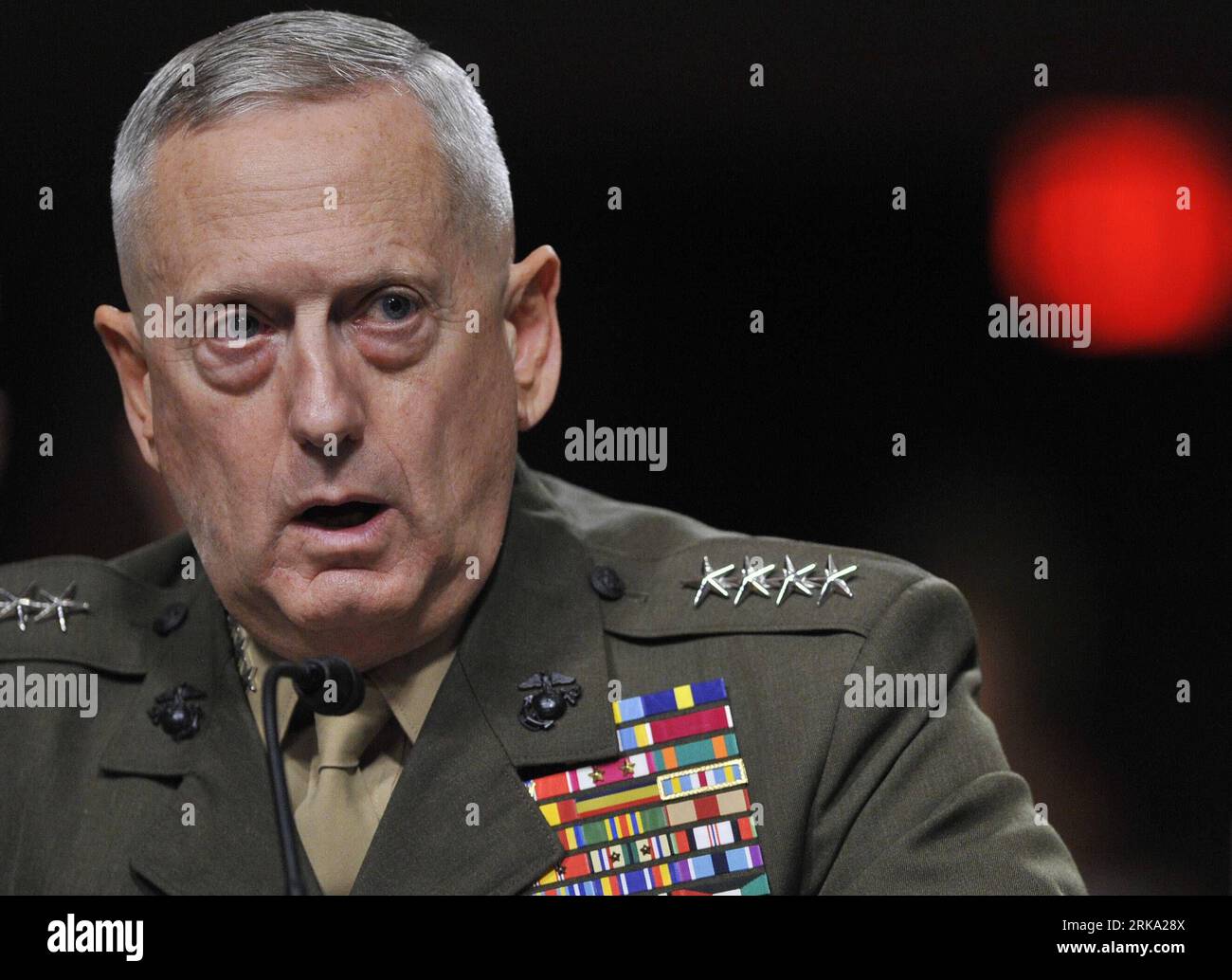U s marine corps general james mattis hi-res stock photography and ...