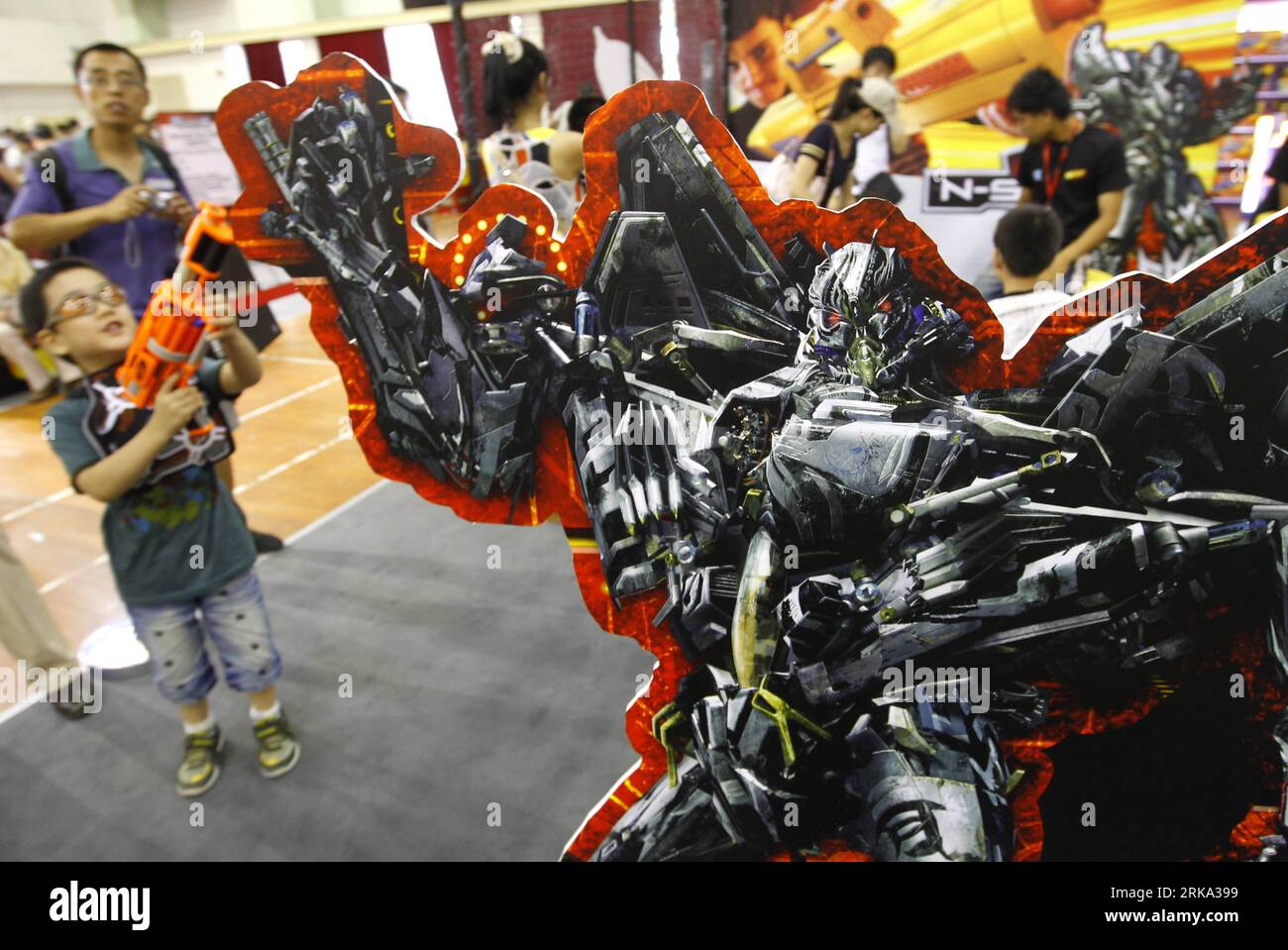 Transformer toys hi-res stock photography and images - Alamy