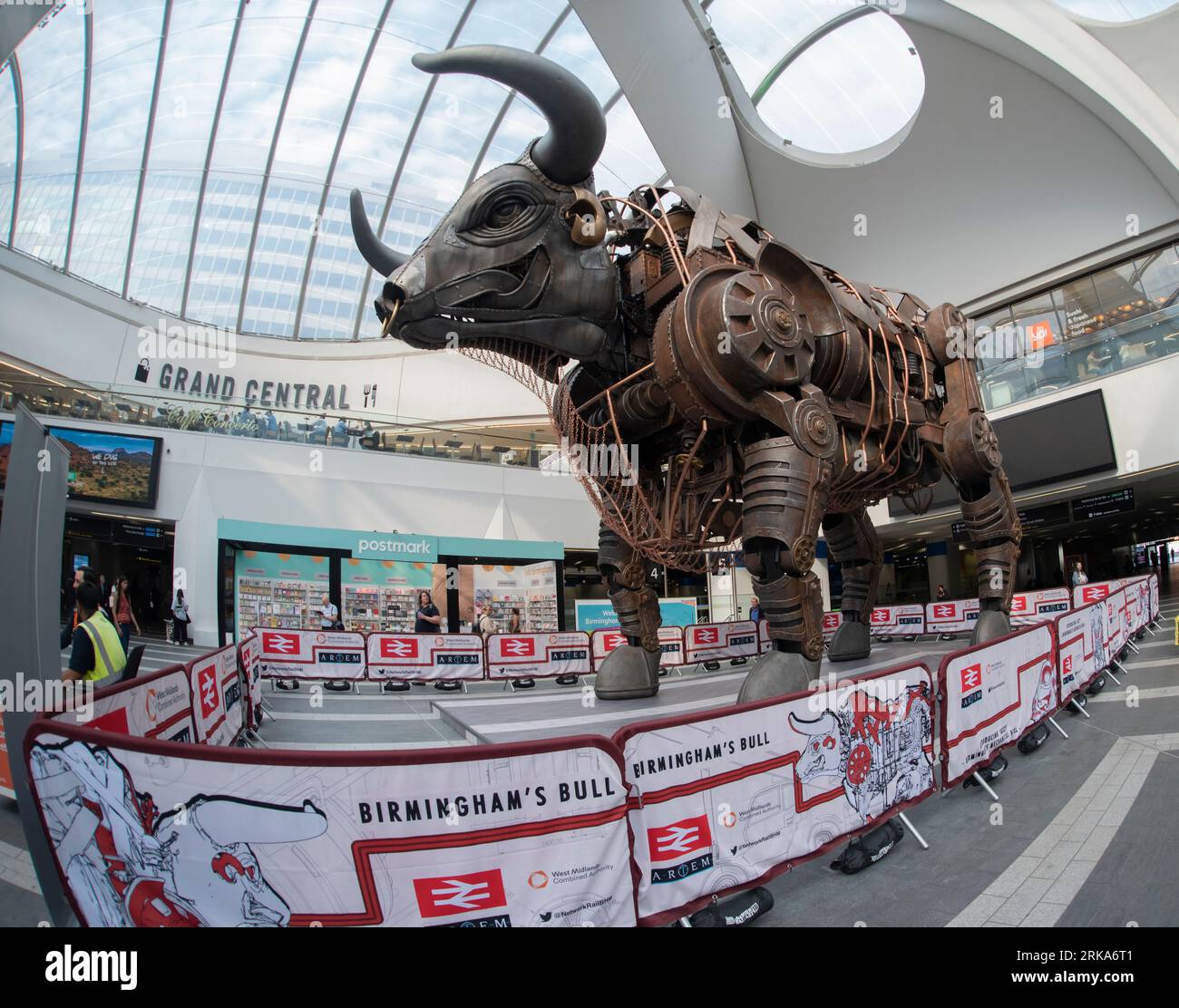 Birmingham Raging Bull Ozzy inside New Street Station / Grand Centre ...