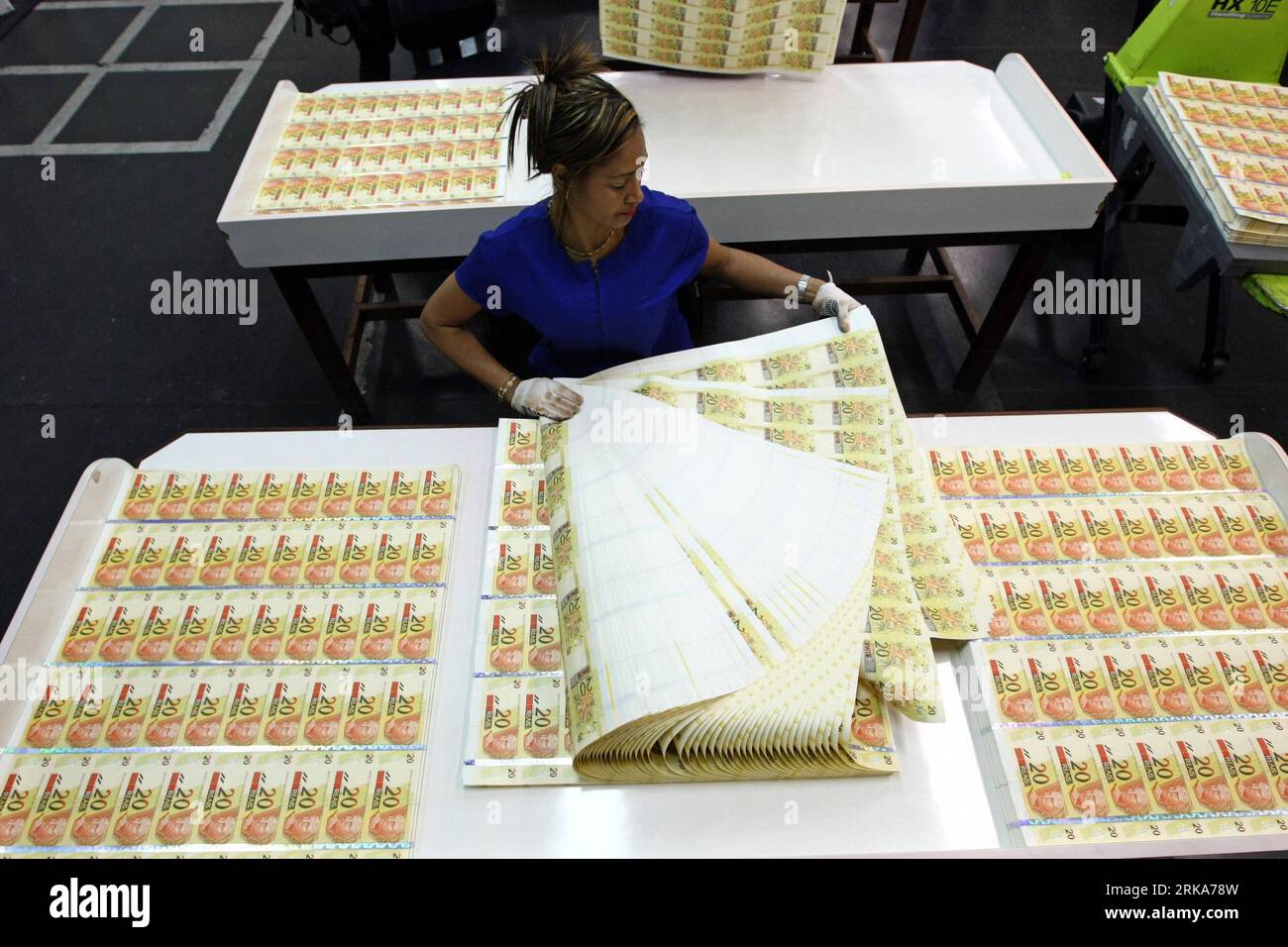 Banknoten drucken hi-res stock photography and images - Alamy