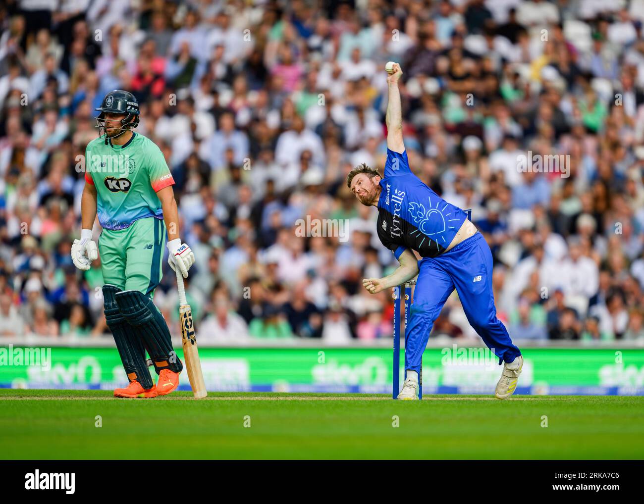 LONDON, UNITED KINGDOM. 15 August, 23. Matthew Critchley of London ...