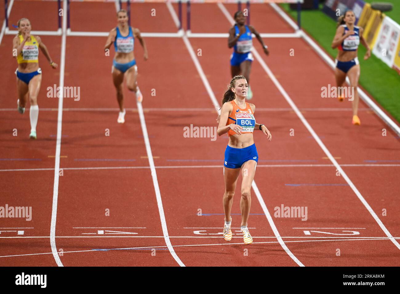 Femke Bol (Gold Medal, Netherlands), Anna Ryzhykova (Ukraine, Bronze ...