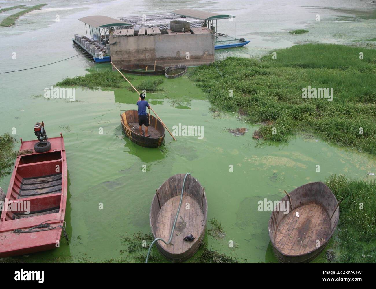 Algae lake satellite hi-res stock photography and images - Alamy