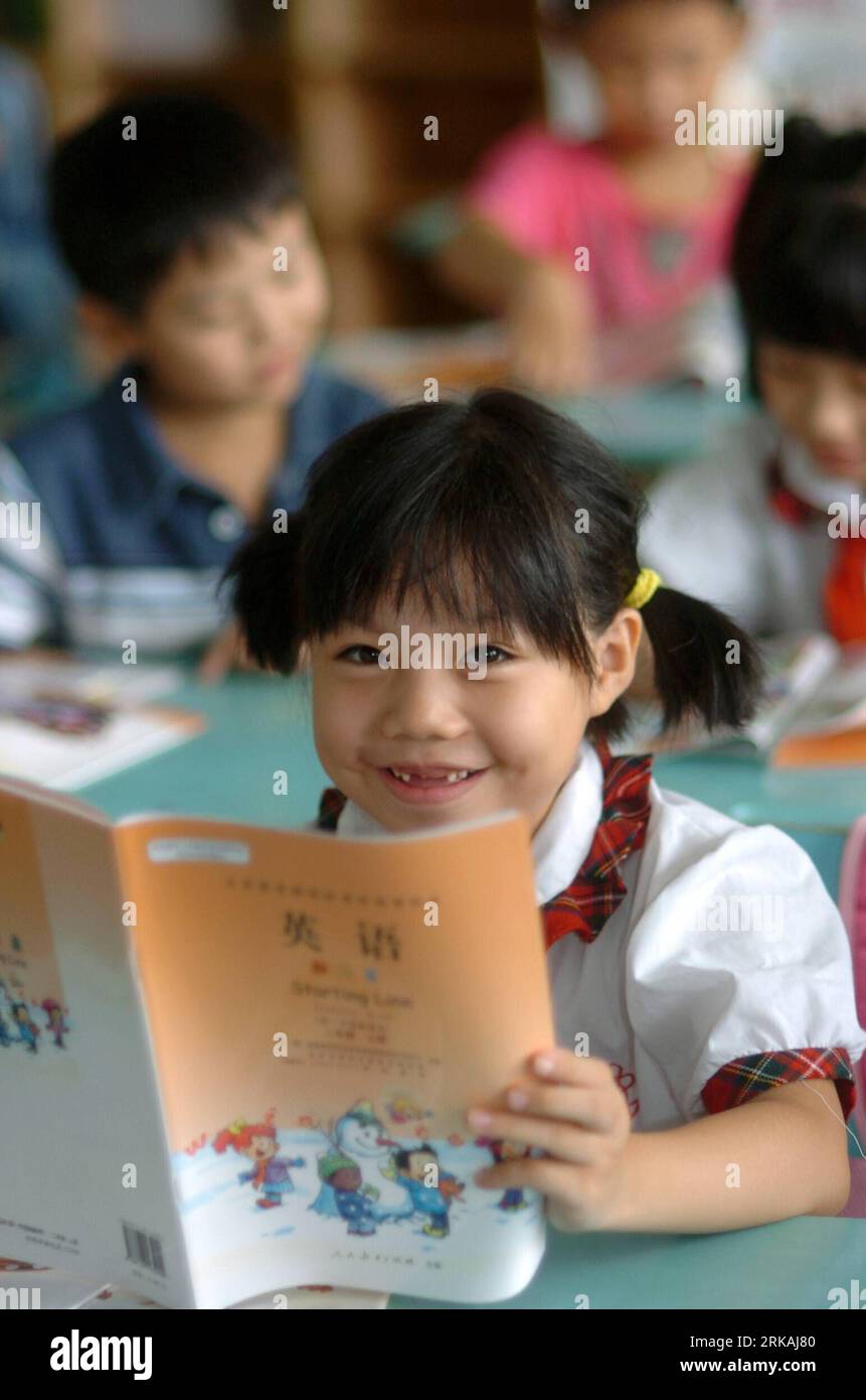 Xinyue hu hi-res stock photography and images - Alamy