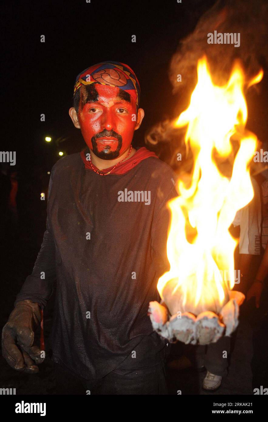 Feuerball hi-res stock photography and images - Alamy