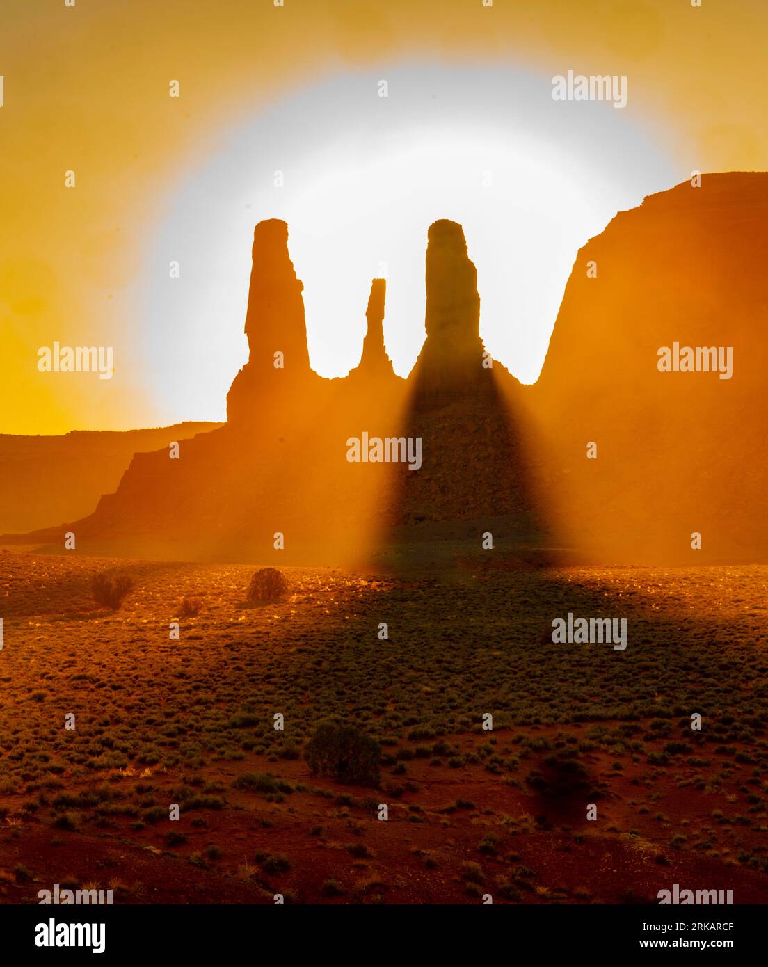 Sunset at the three sisters hi-res stock photography and images - Alamy