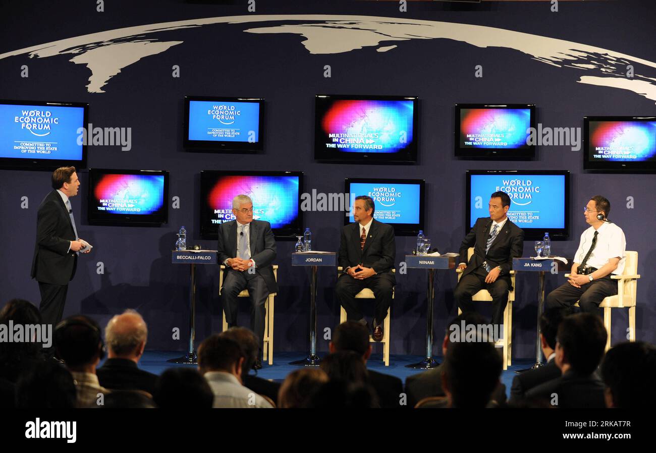 Debate fiscal hi-res stock photography and images - Alamy