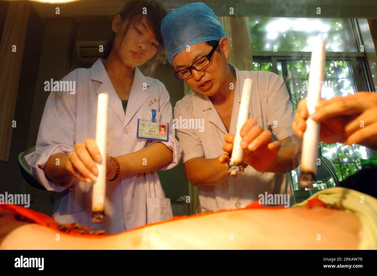 Medicine technique hi-res stock photography and images - Alamy