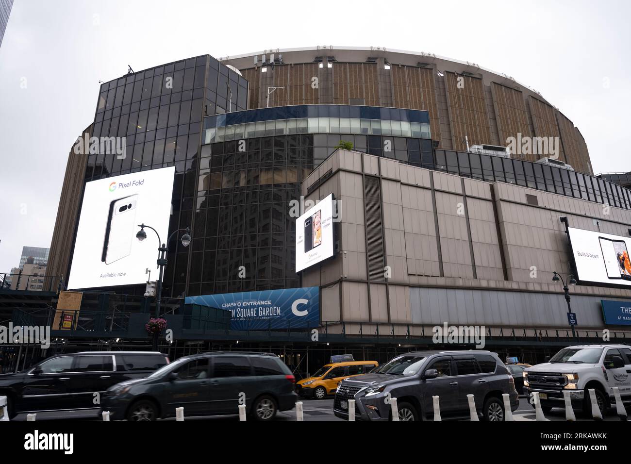New York, New York, USA. 24th Aug, 2023. MSG arena and the Hulu Theater ...