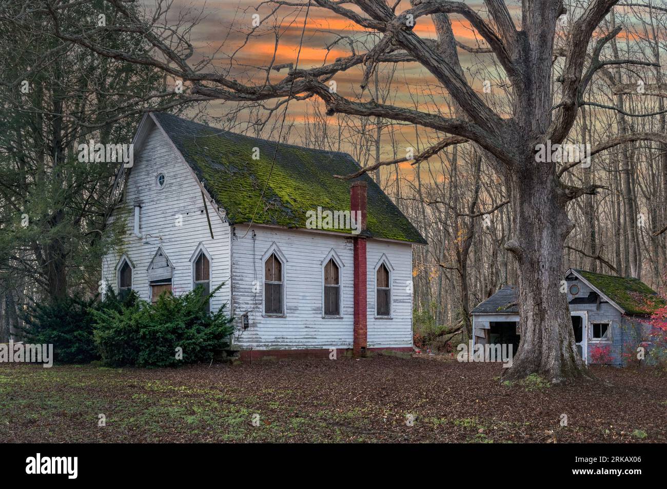 Late fall sunset hi-res stock photography and images - Alamy