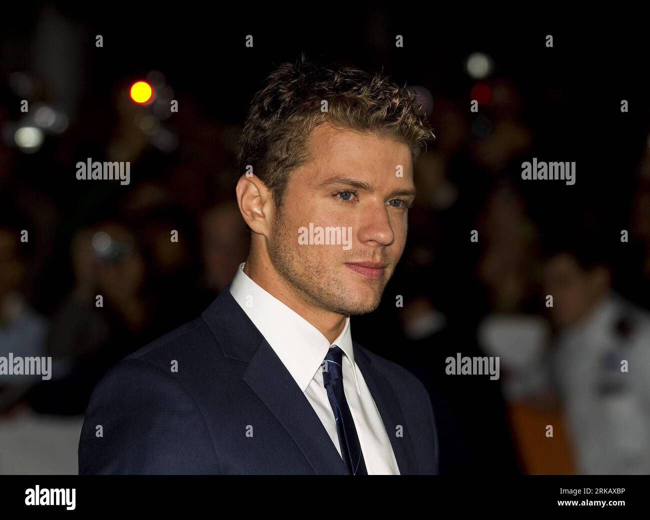 Ryan phillippe during hi-res stock photography and images - Alamy