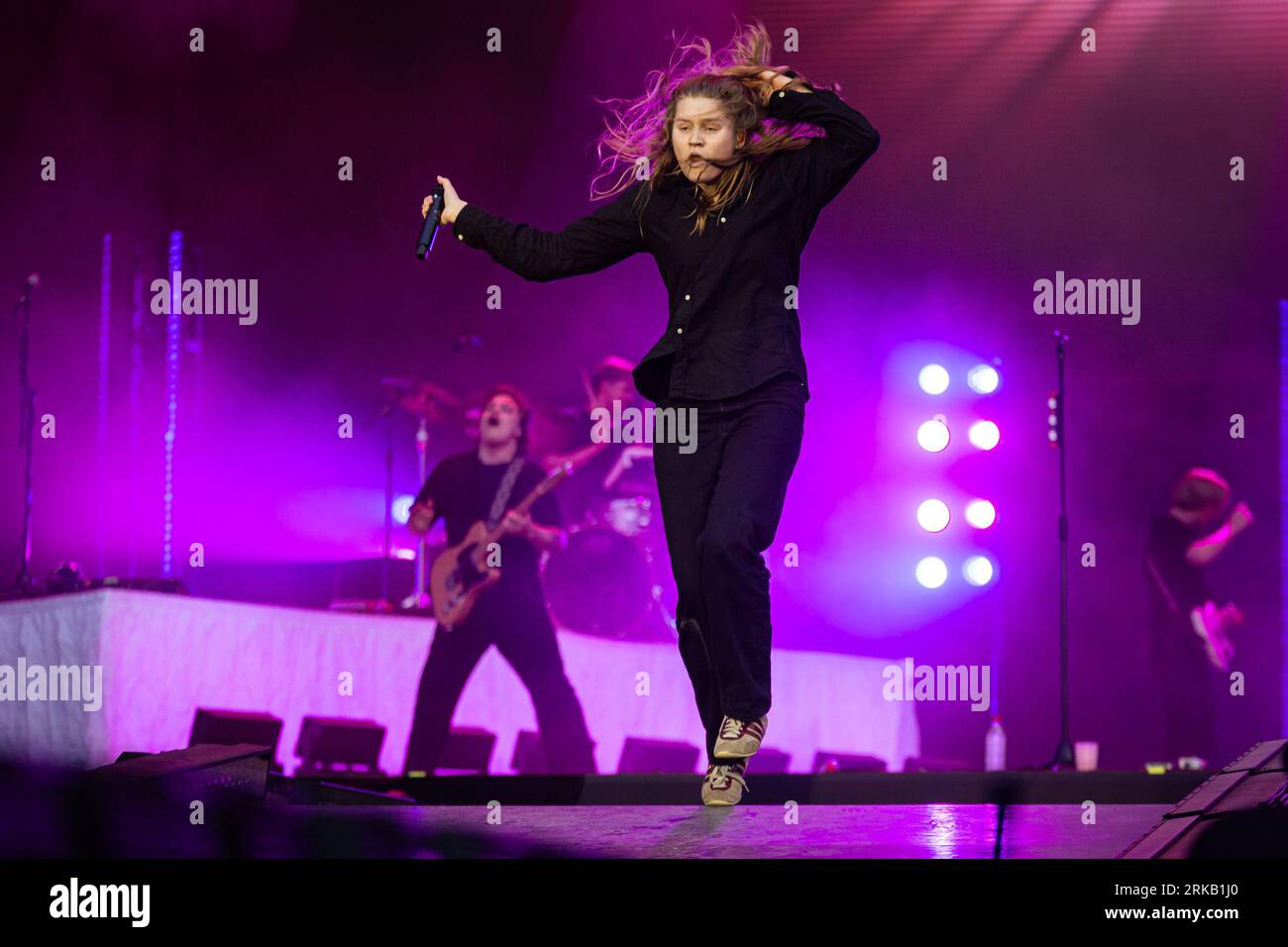 Girl in red live concert hi-res stock photography and images - Alamy