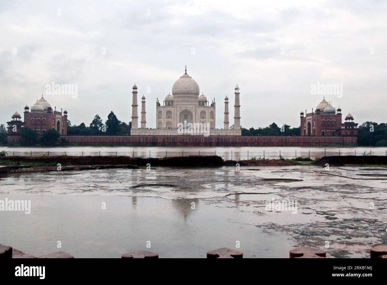 Upper river catchment areas hi-res stock photography and images - Alamy