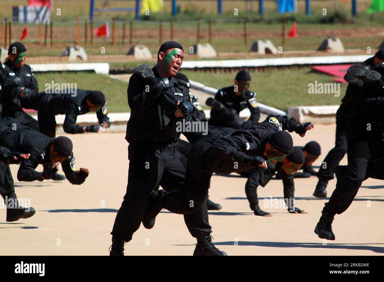 Swat special weapons tactics unit hi-res stock photography and images ...