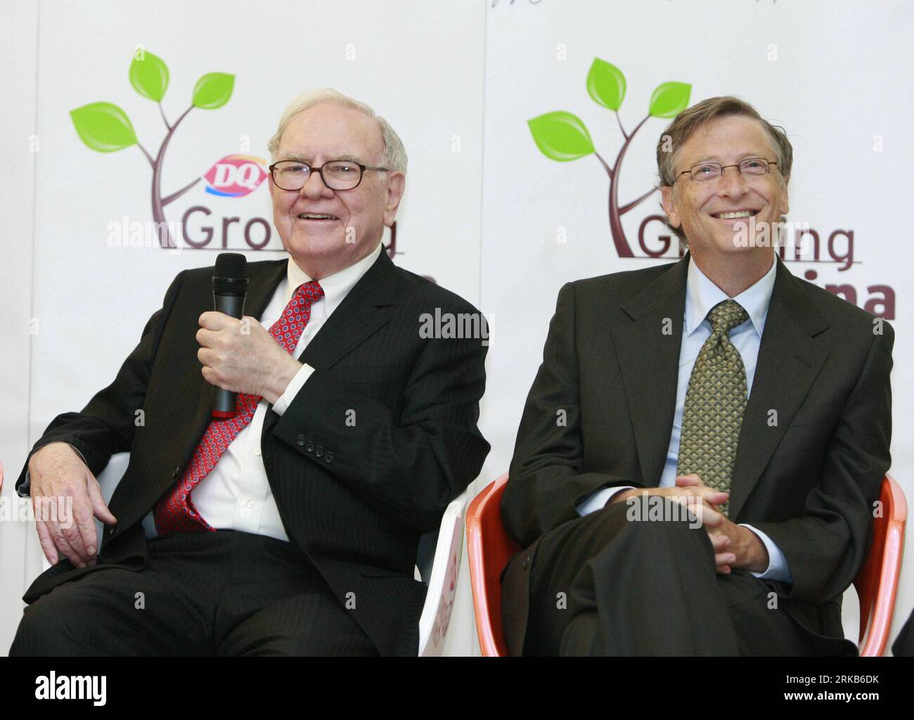 Bill gates founder ceo microsoft hi-res stock photography and images ...