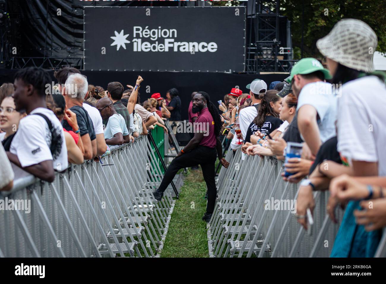 Paris, France. 23rd Aug, 2023. A stage steward seen during Rock en ...