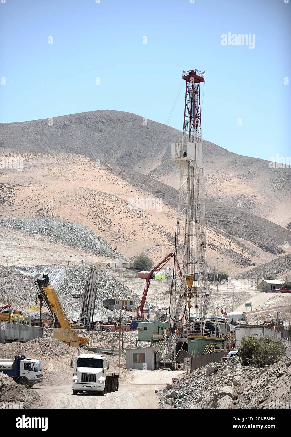 Collapsed mine shaft hi-res stock photography and images - Alamy