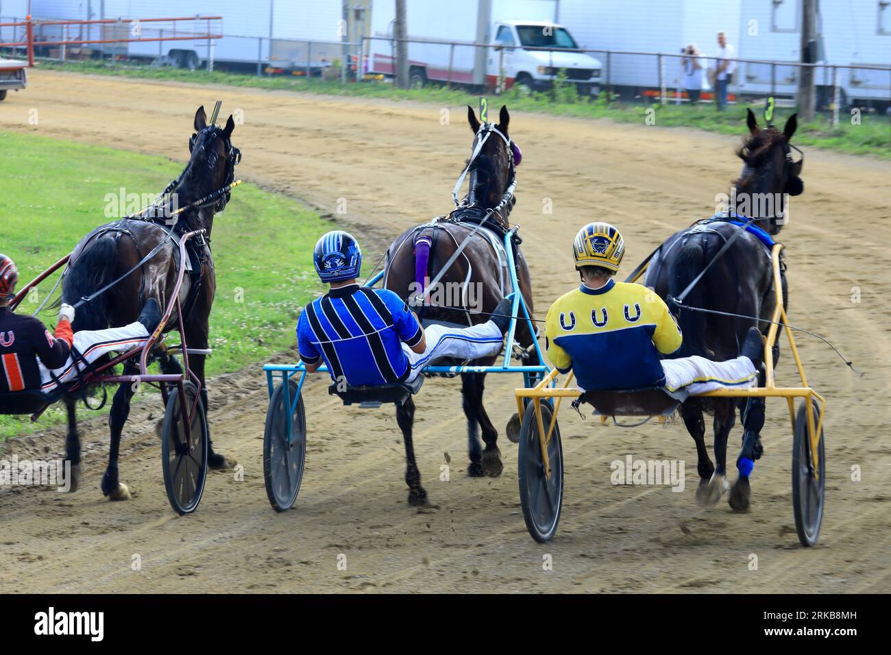 Throughbread hi-res stock photography and images - Alamy