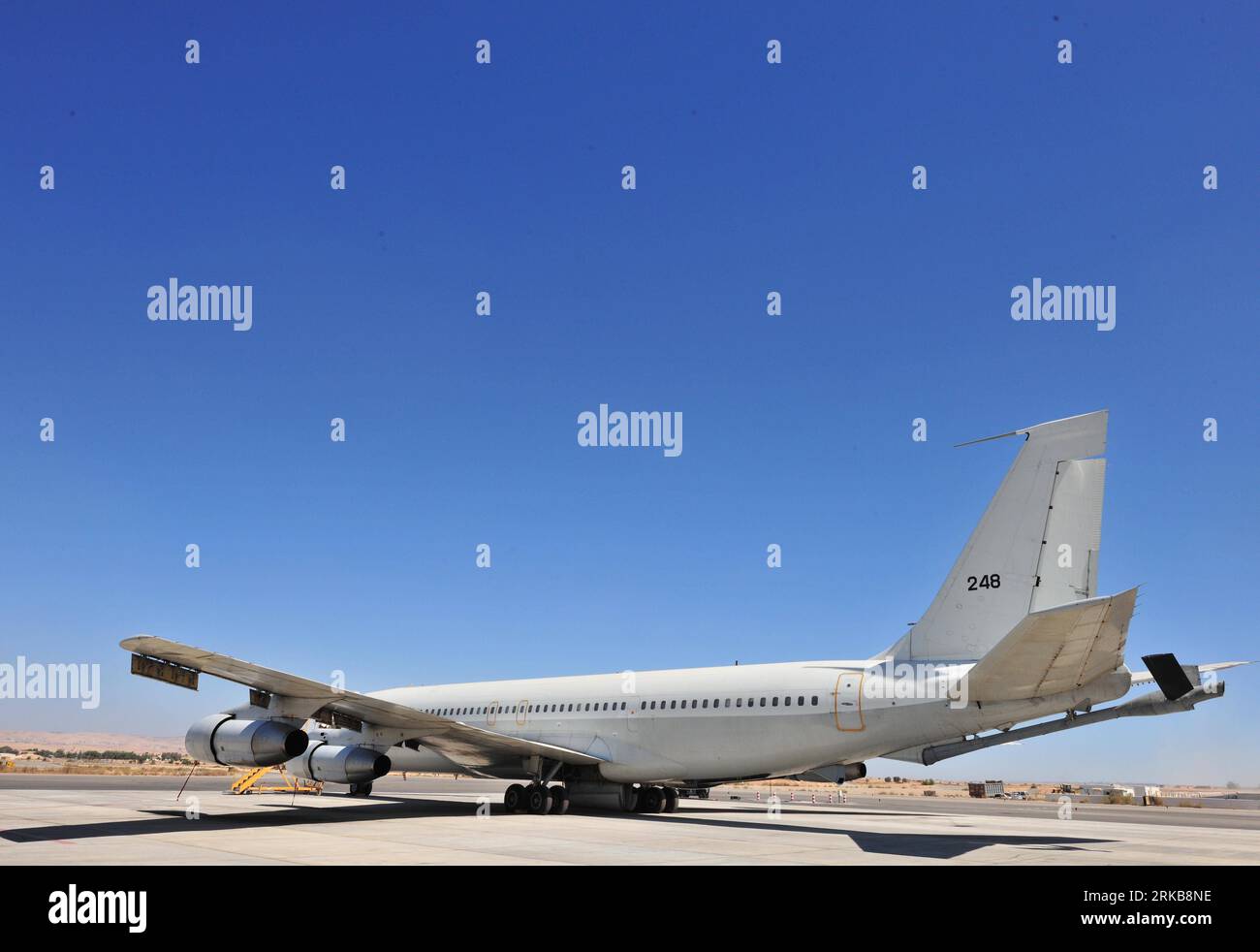 Israeli air force boeing 707 hi-res stock photography and images - Alamy