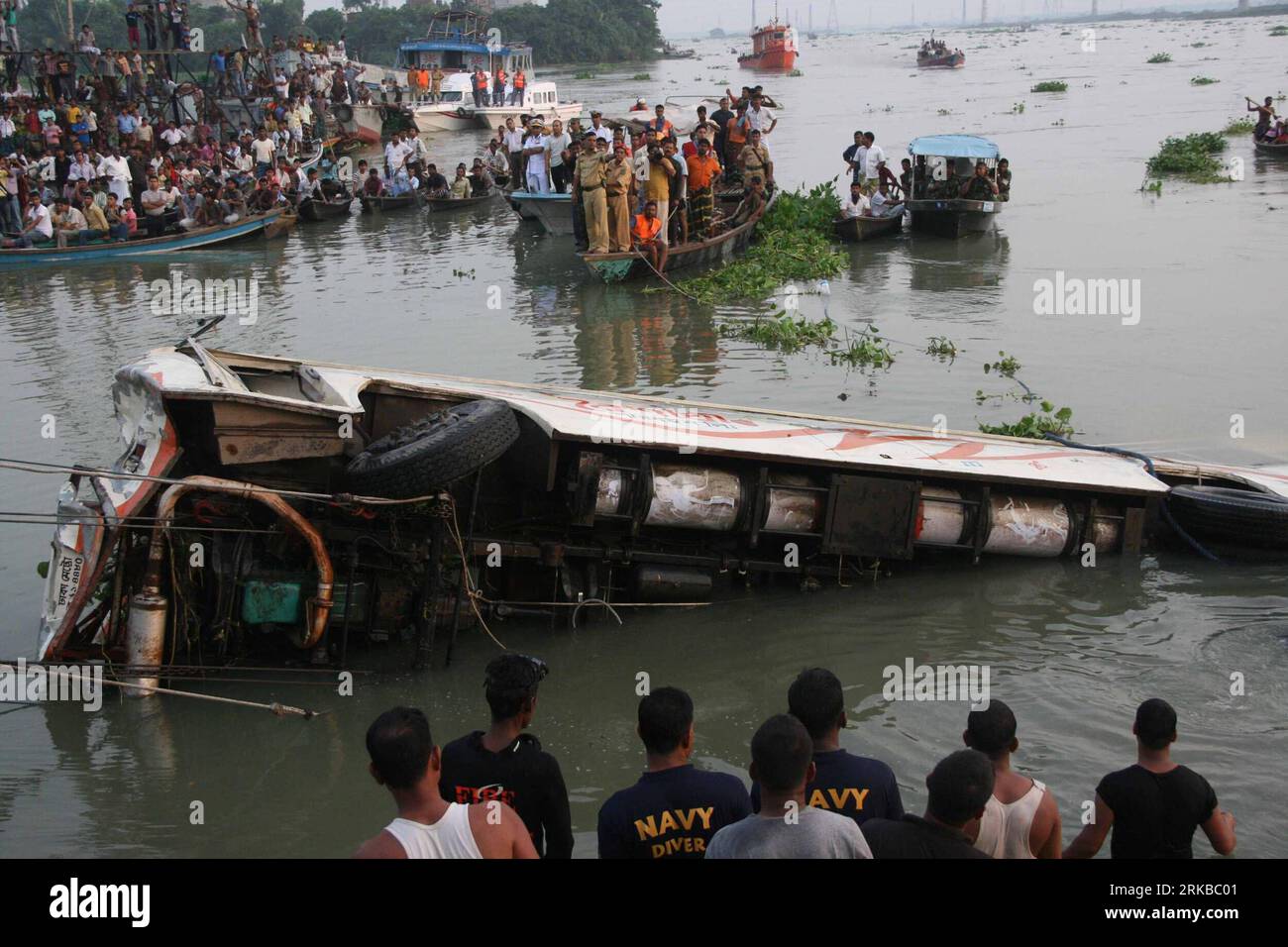 201 bangladesh hi-res stock photography and images - Alamy