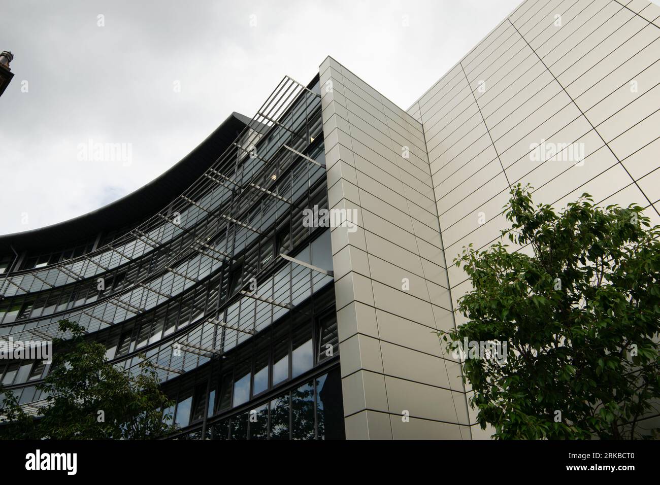 Marjorie and Arnold Ziff Building, University of Leeds, Yorkshire ...