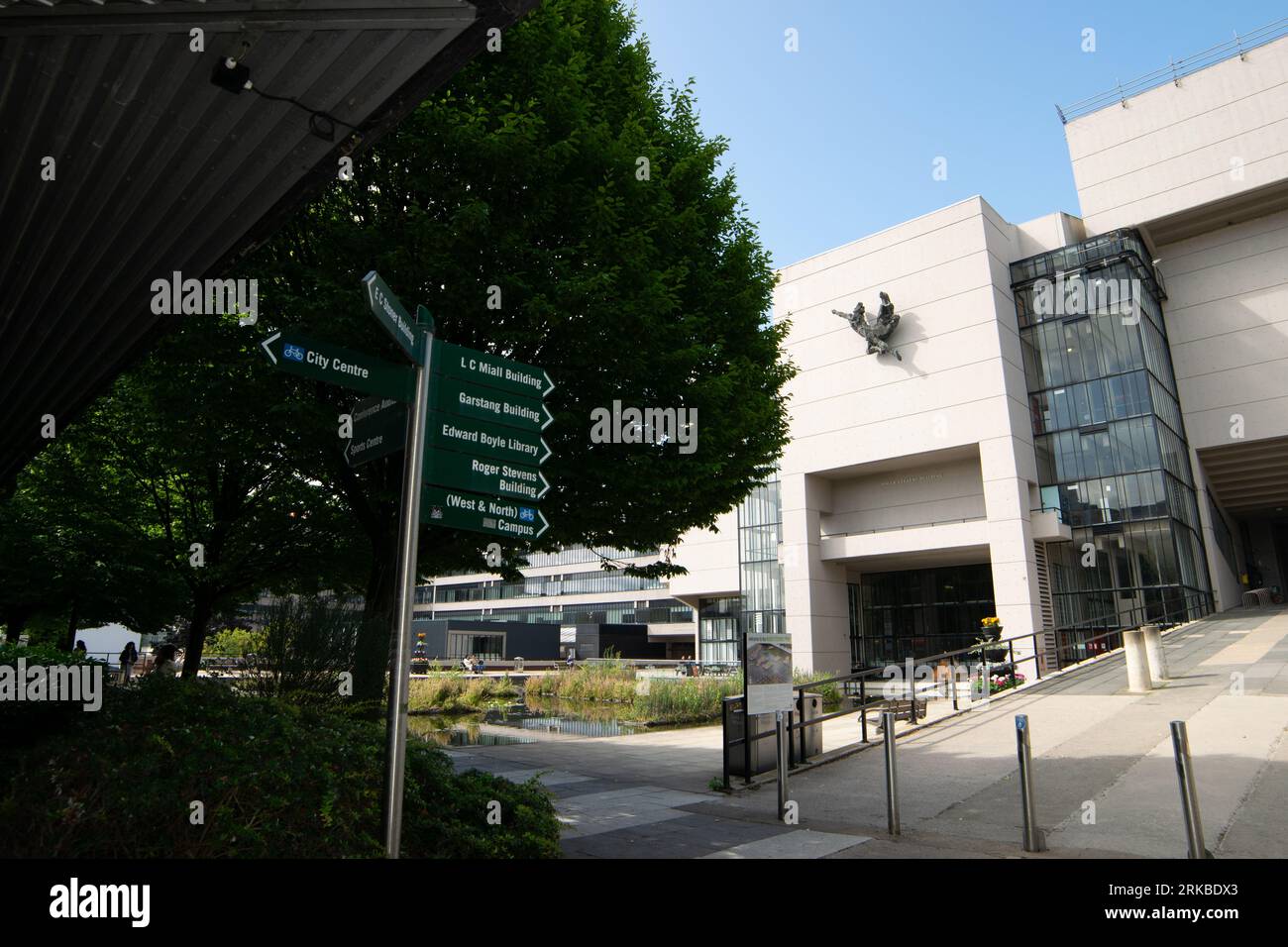 Roger Stevens Building, University of Leeds, United Kingdom Stock Photo ...