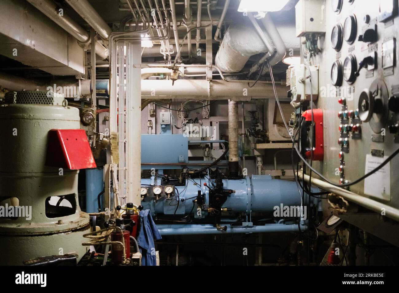 Diesel engines and power installation inside a ship Stock Photo - Alamy