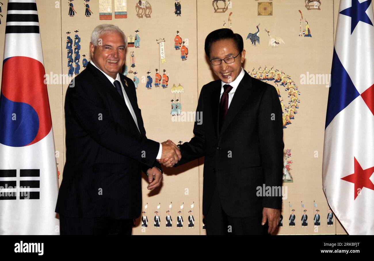 Dae myung hi-res stock photography and images - Alamy