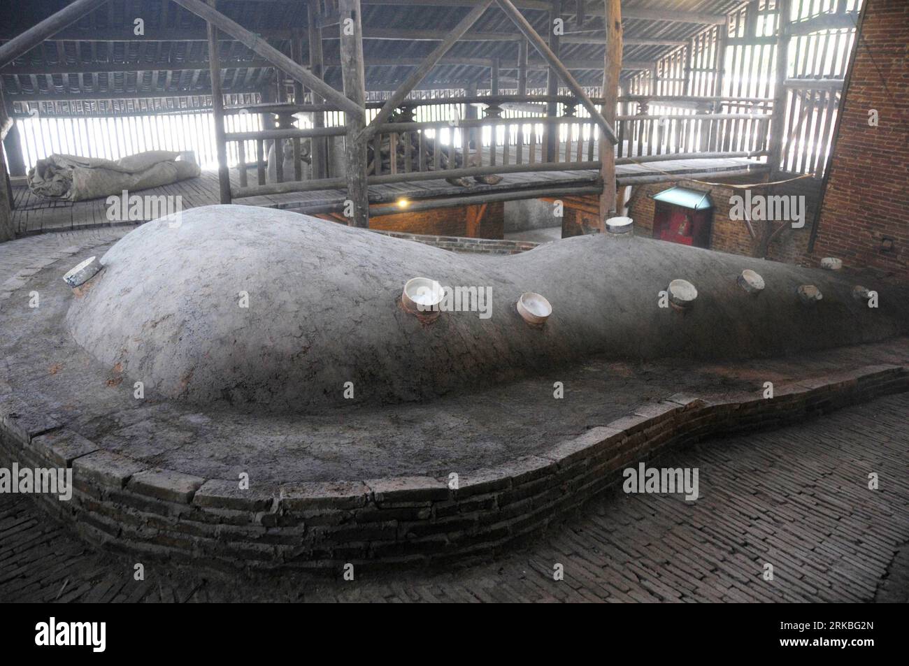 Eastern craftworks hi-res stock photography and images - Alamy