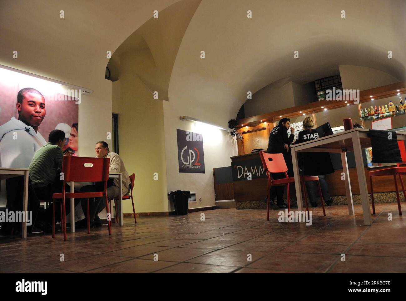 Crypt bar hi-res stock photography and images - Alamy