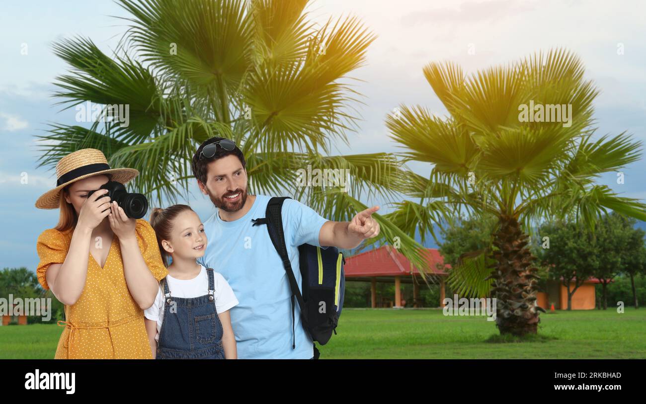 Child pointing at trees hi-res stock photography and images - Alamy
