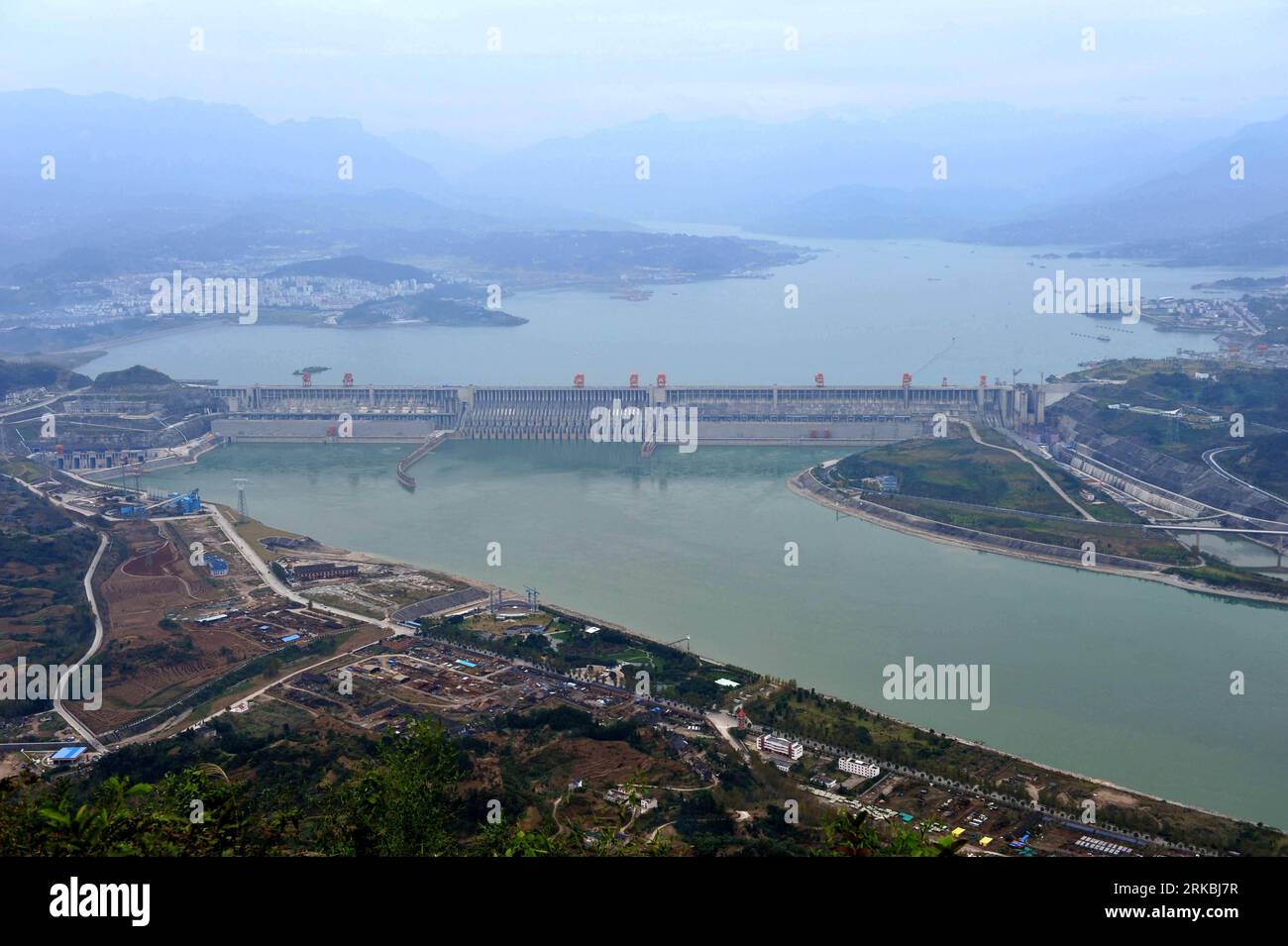 Bildnummer: 54564905 Datum: 26.10.2010 Copyright: imago/Xinhua (101026 ...