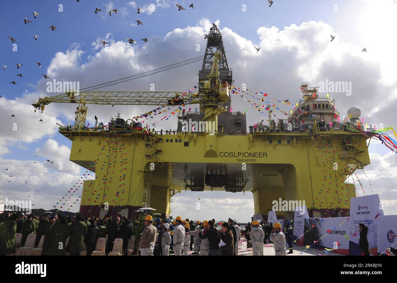 Overall 85 5 hi-res stock photography and images - Alamy