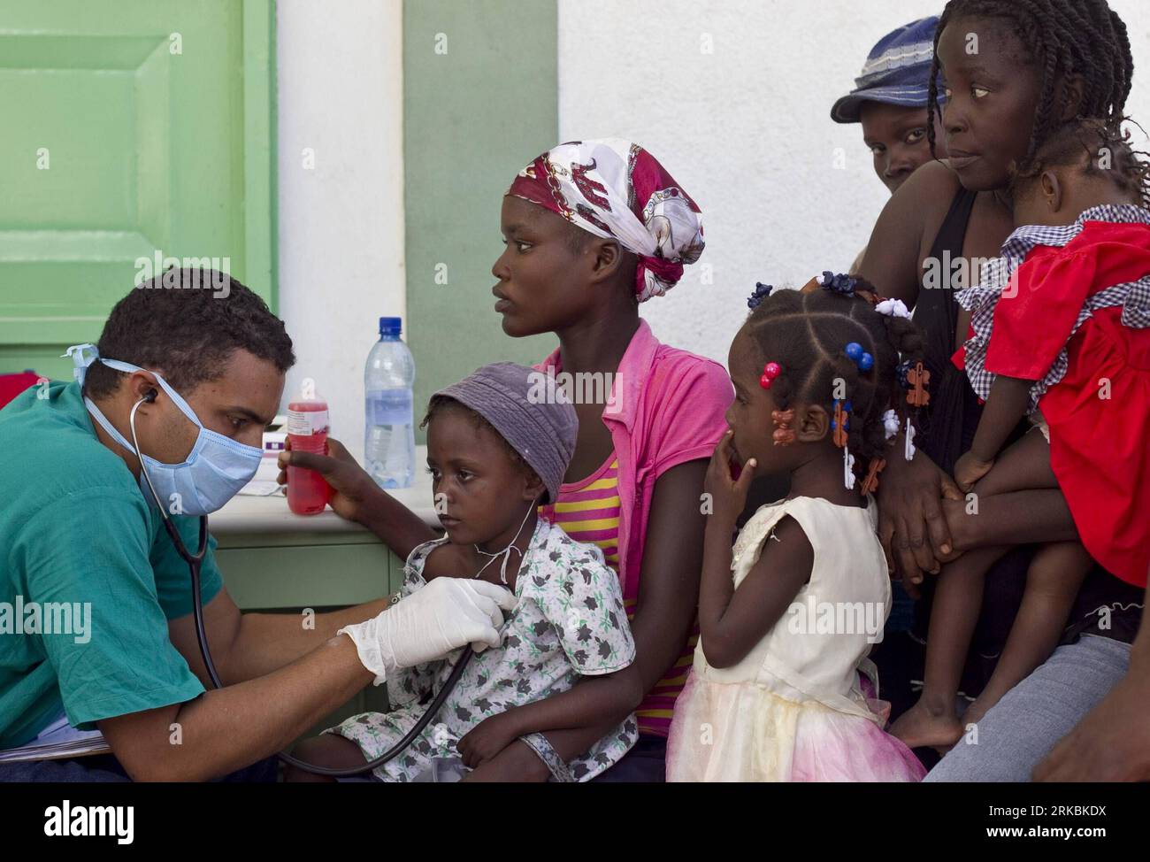 Cholera haiti doctor hi-res stock photography and images - Alamy