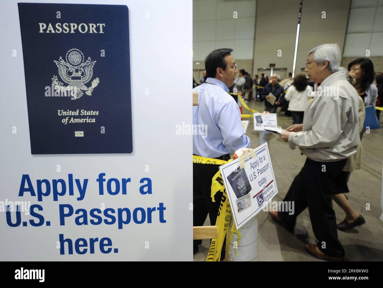 2010 the new passport hi-res stock photography and images - Alamy