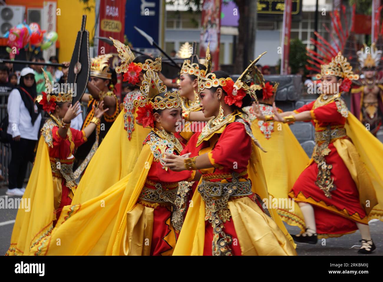 Hari tari hi-res stock photography and images - Alamy