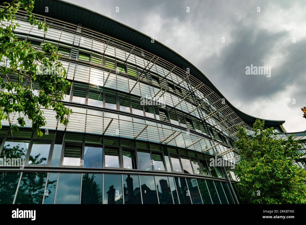 Marjorie and Arnold Ziff Building, University of Leeds, Yorkshire ...