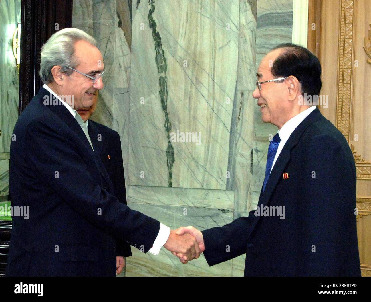 Dprk pyongyang france meting hi-res stock photography and images - Alamy