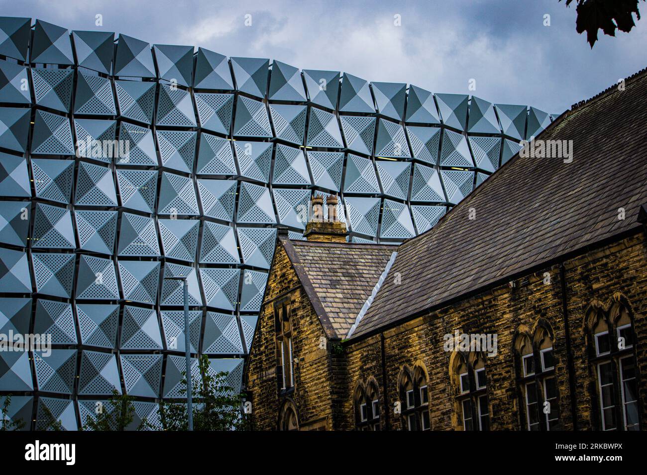 Nexus building university leeds hi-res stock photography and images - Alamy