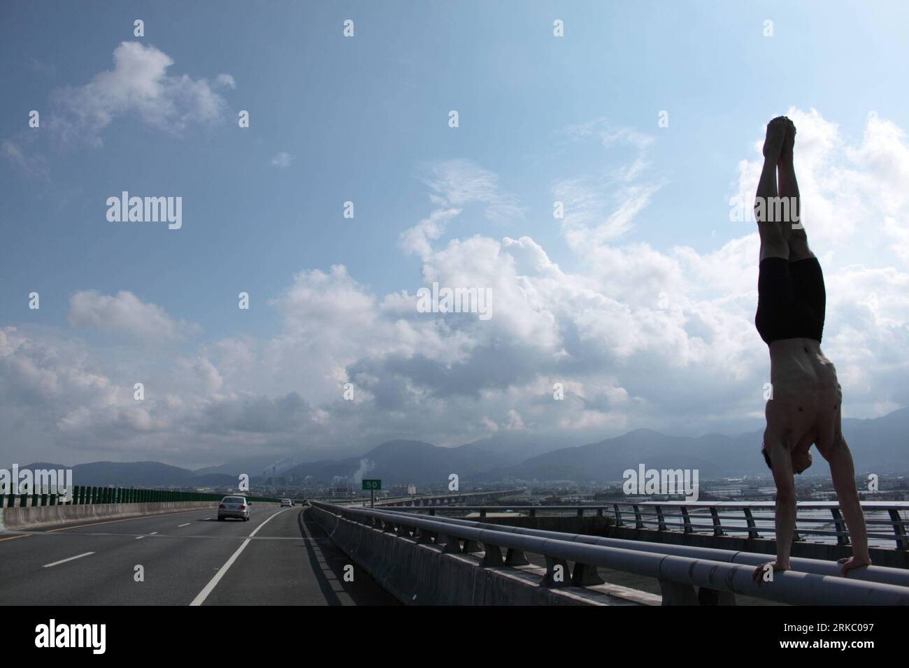 Yilan highway hi-res stock photography and images - Alamy