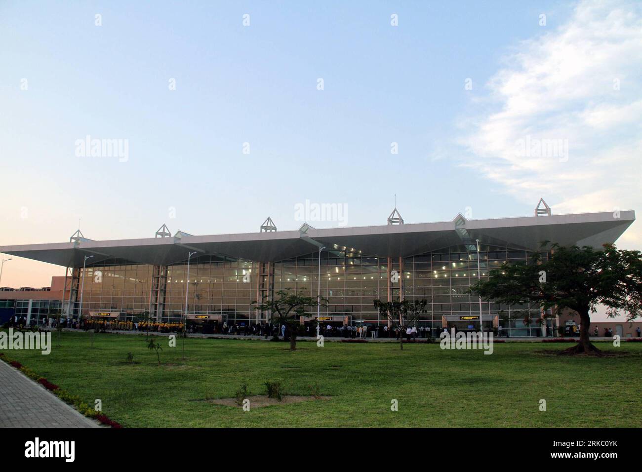 Maputo airport hi-res stock photography and images - Alamy