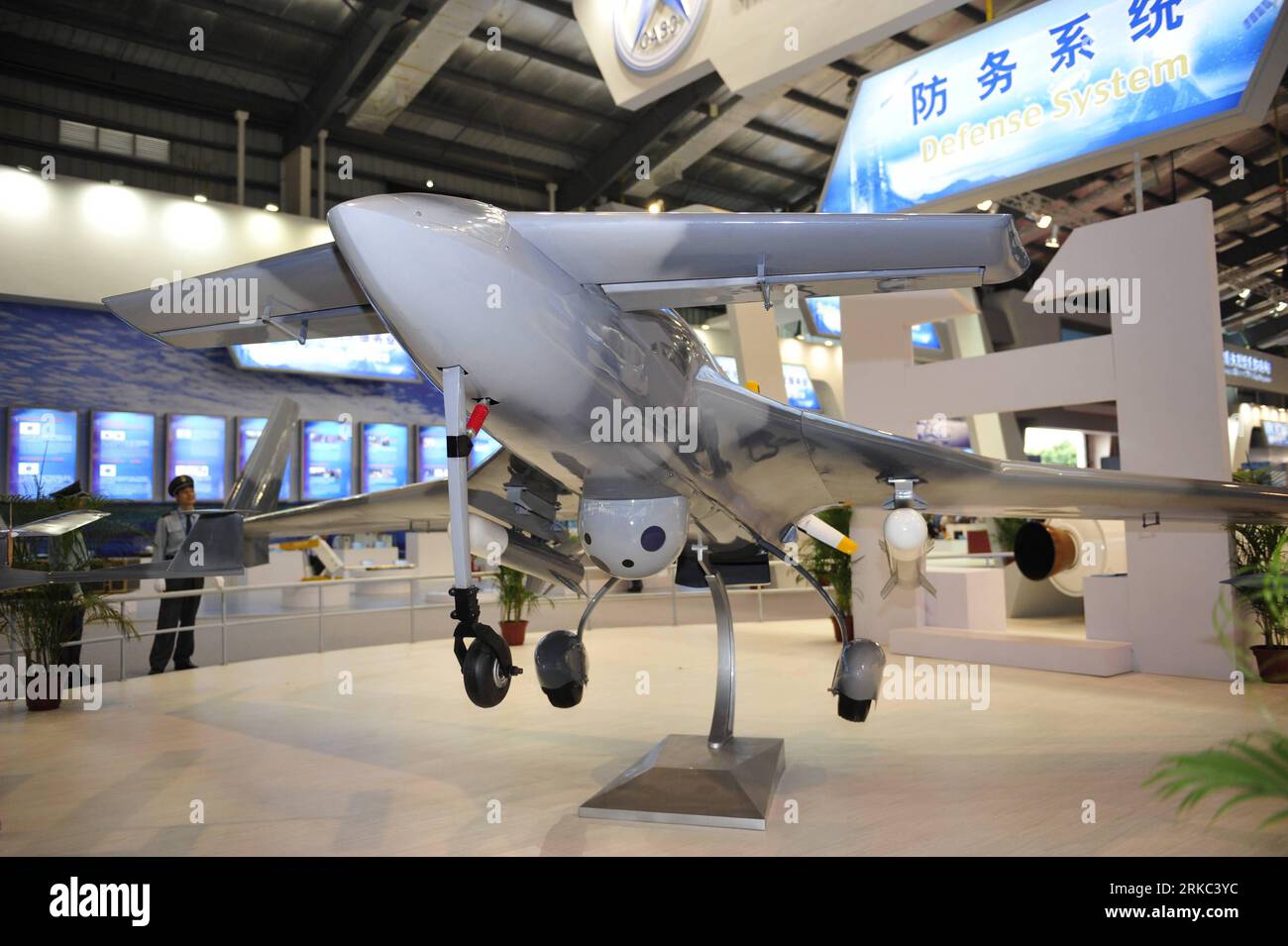 Ch 3 drone hi-res stock photography and images - Alamy