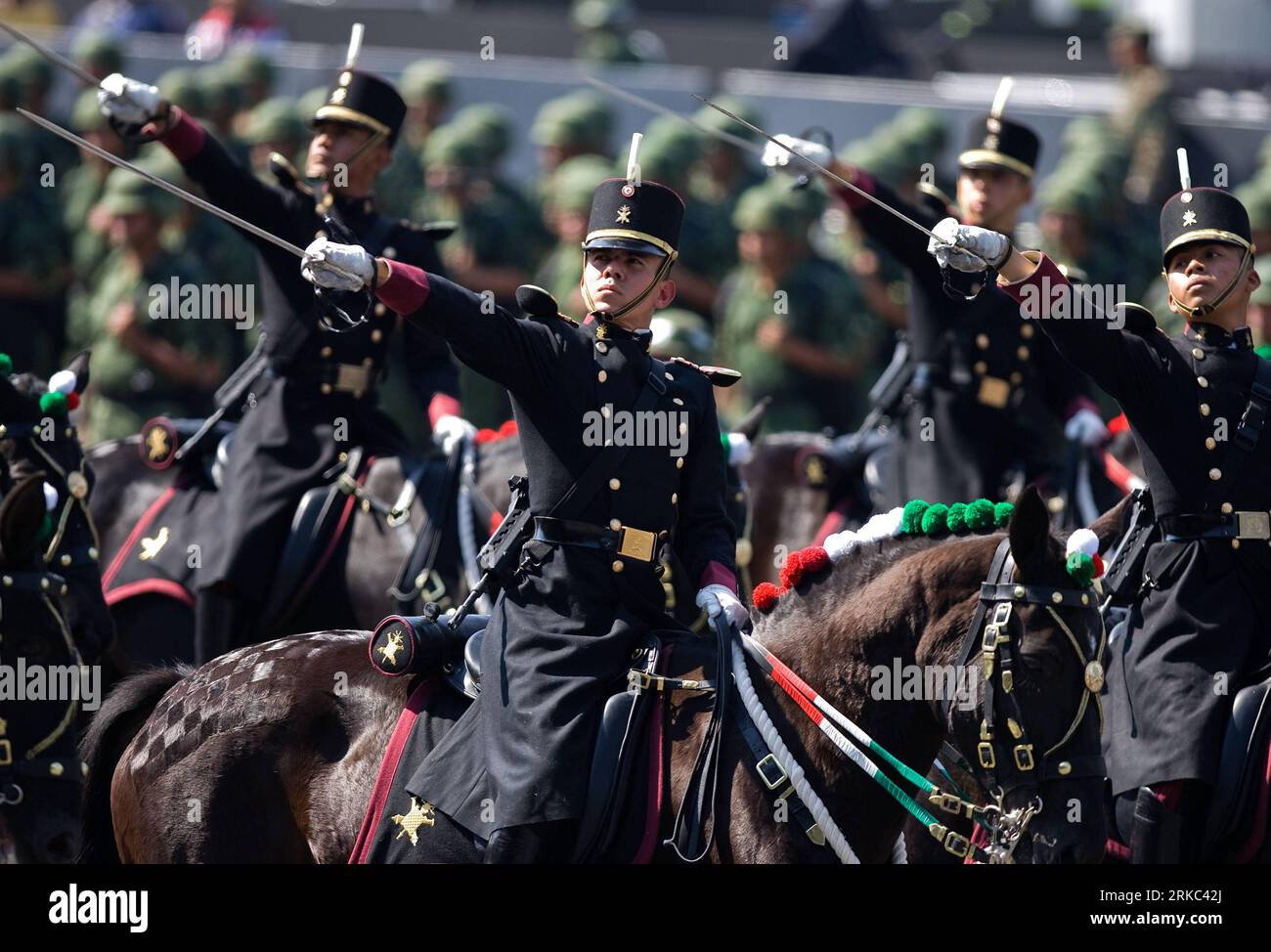 Militär gruss hi-res stock photography and images - Alamy