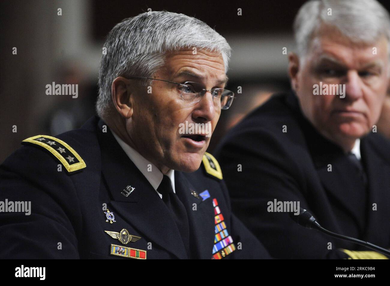 George casey hi-res stock photography and images - Alamy